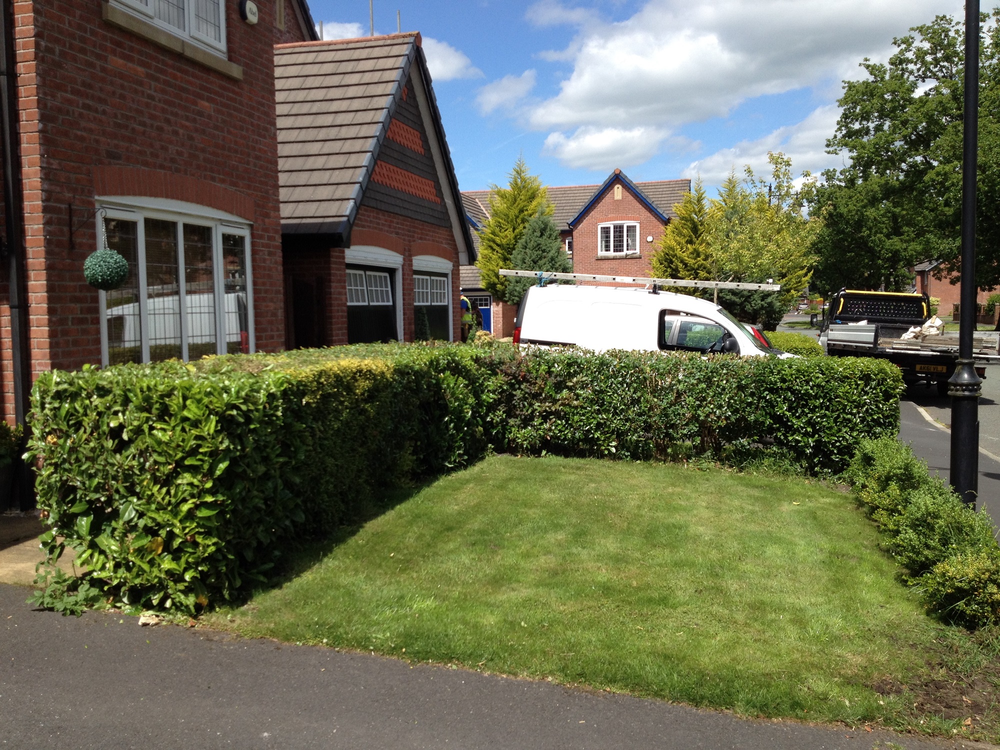 Hedge Reduction in Clitheroe • CMS Tree Services